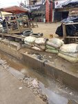 Le Boulanger (Abidjan, Autoroute d'Abobo), ekmek fabrikaları  Abican'dan
