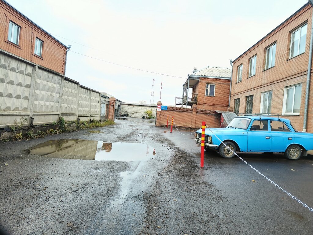 Yol yapımı ve bakımı Pkf Altair, Krasnoyarsk, foto