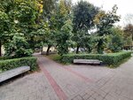 Сквер Архитекторов (ulitsa 20-letiya Oktyabrya No:86/1), meydan  Voronej'den