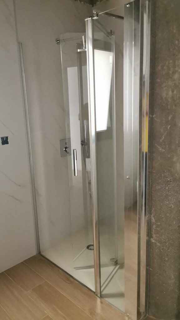 i̇nşaat malzemeleri toptan Construcciones Y Reformas Anfer, Endülüs, foto