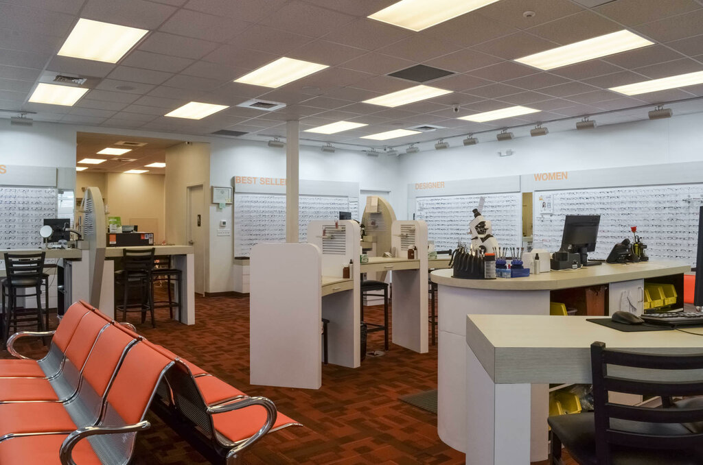 Giyim mağazası Stanton Optical, Ohio Eyaleti, foto