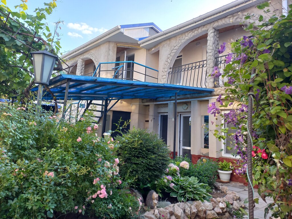 Otel Гостевой дом у Антонины, Kırım Cumhuriyeti, foto