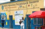 Institut International Polytechnique et Commerce (Brazzaville, Commune de Moungali, Avenue des 3 Martyrs), ortaokul  Brazzaville'den