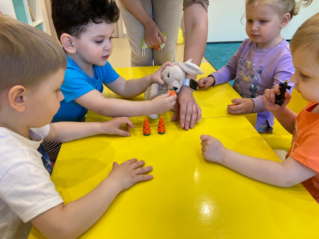 Çocuk gelişim merkezleri Izucharium, Himki, foto