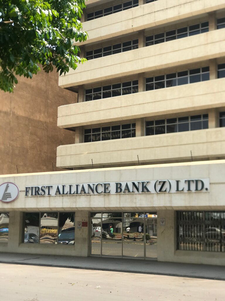Banka First Alliance Bank, Lusaka, foto