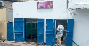 Salon Beauty (Brazzaville, Commune de Ouenzé, Rue Lenine), güzellik salonu  Brazzaville'den