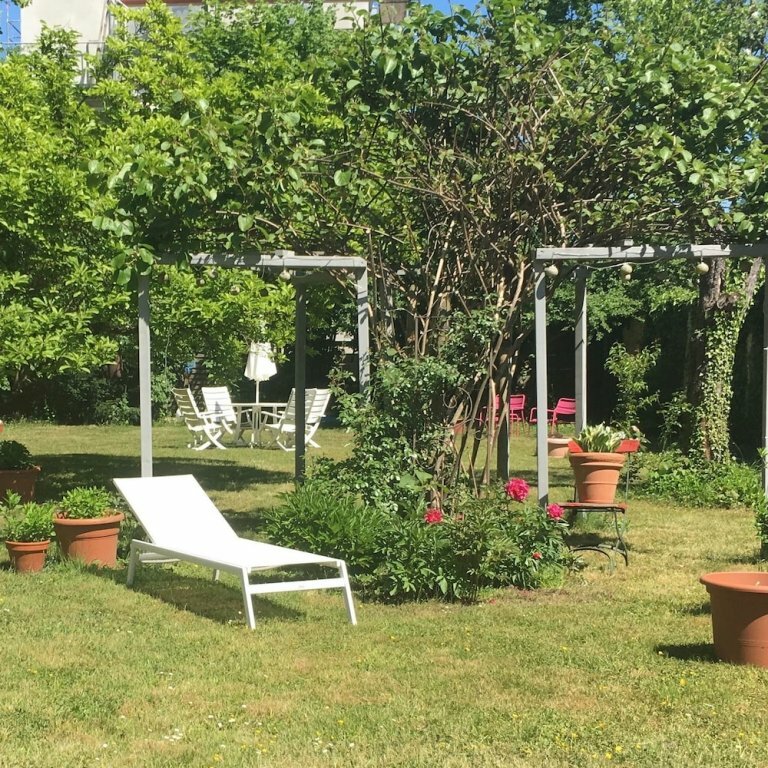 Otel Villa zur Erholung Bed & Breakfast, Renanya‑Palatinate, foto