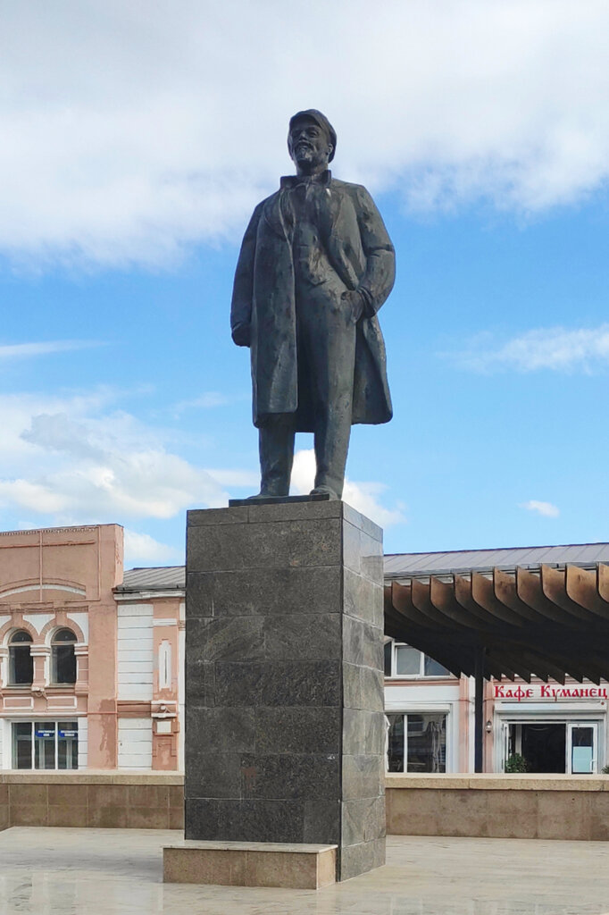 Anıt, heykel В.И. Ленин, Serpuhov, foto