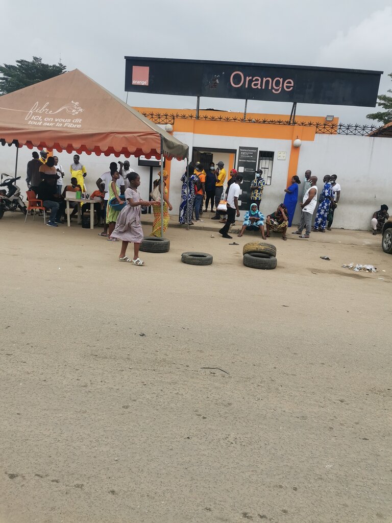 Para transferleri Agence orange abobo gare, Abican, foto
