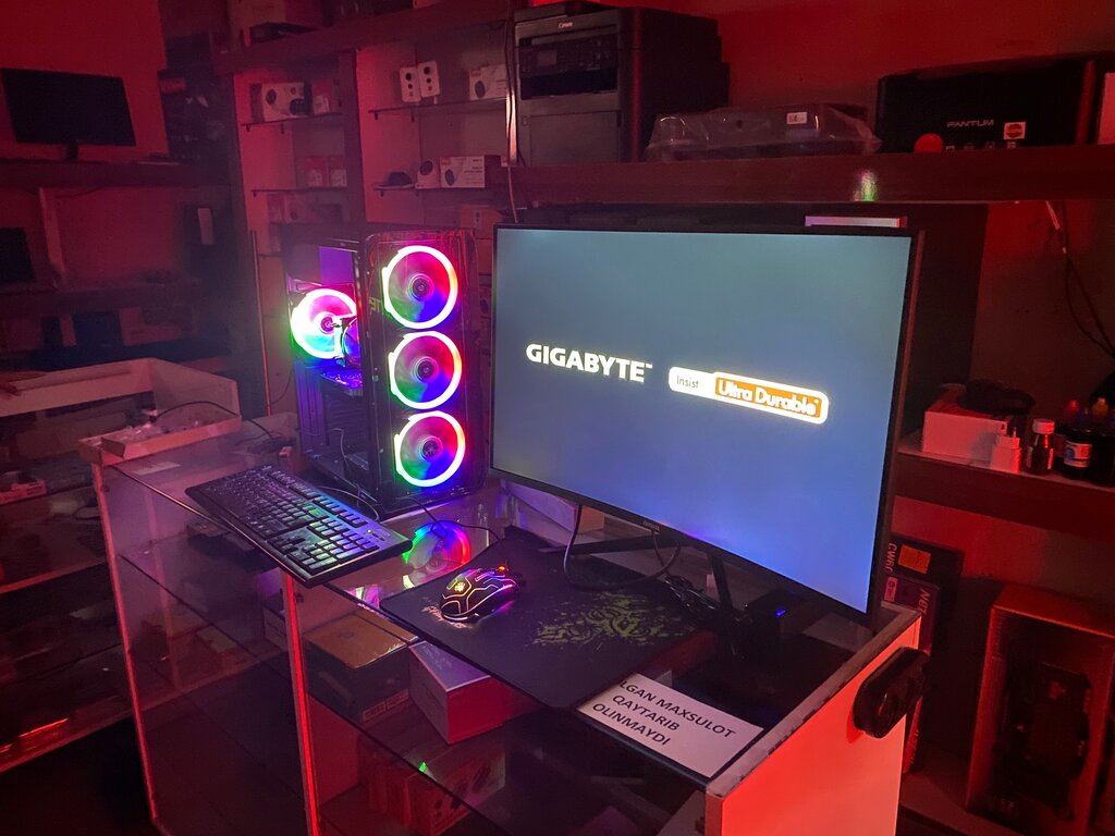 i̇nternet kafeler Arena, , foto