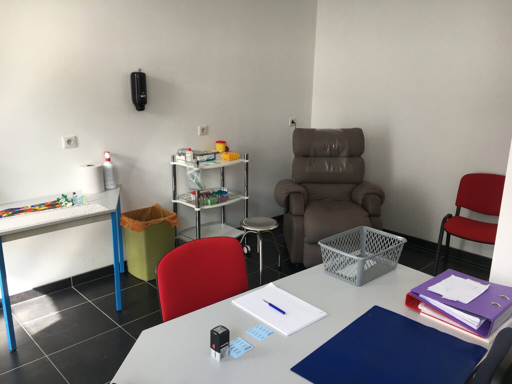 Tanı merkezleri Centre de prélèvement Thuin, Hainaut, foto