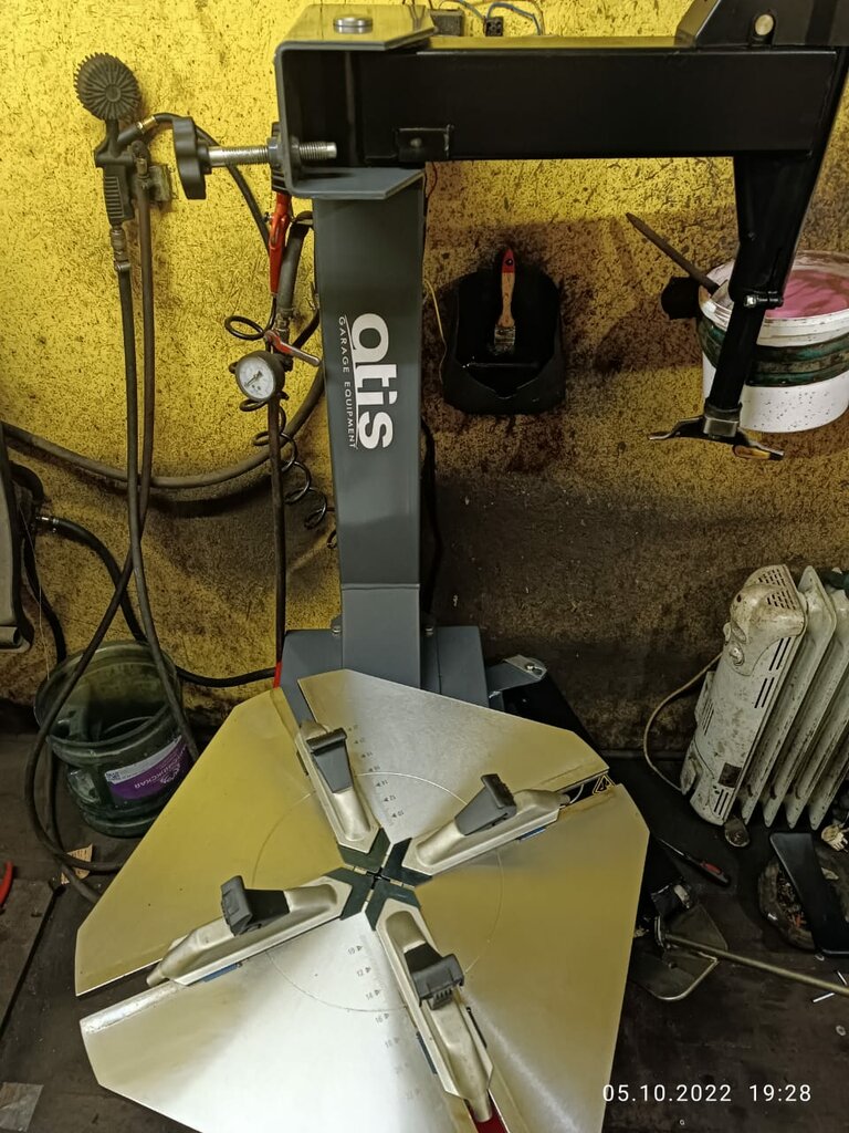 Oto lastik tamiri Шиномонтаж, Saint‑Petersburg ve Leningradskaya oblastı, foto