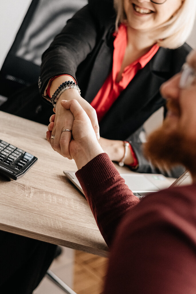 Muhasebeciler Ассентр, Minsk, foto
