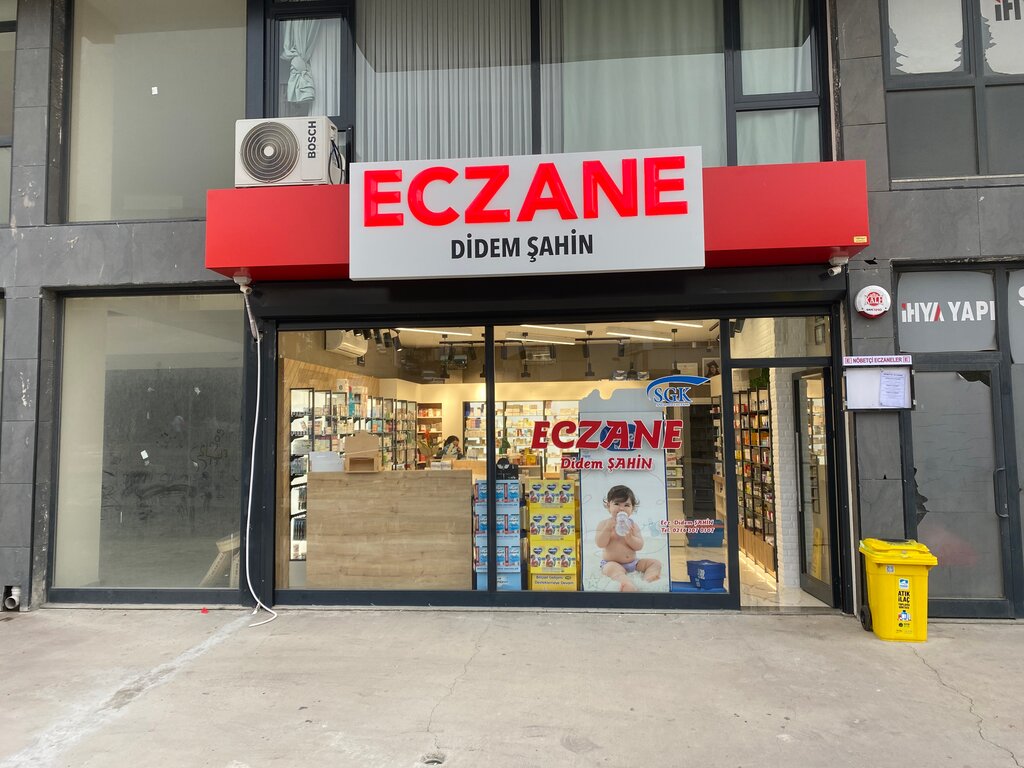 Eczaneler Didem Şahin Eczanesi, İstanbul, foto