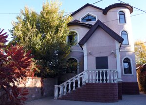 Backpackers (Sergeı Markov kóshesi No:22/21), pansiyonlar, hosteller  Almatı'dan