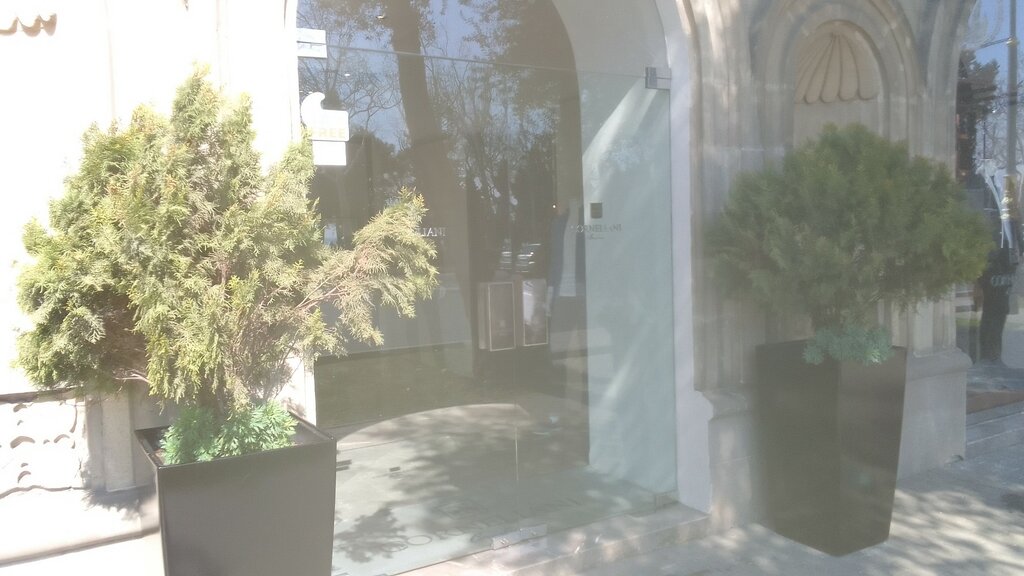 Giyim mağazası Cornelliani, Bakü, foto