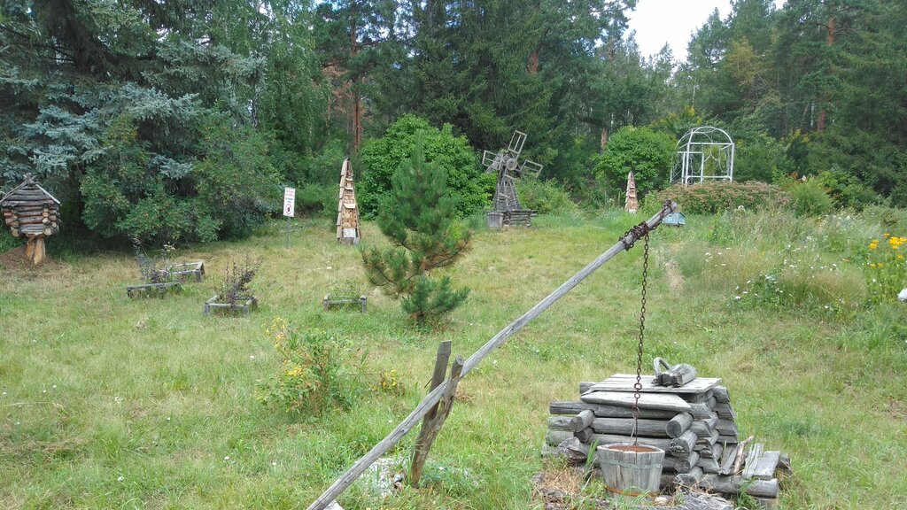 Park, sokak heykeli Деревянные композиции, Çeliabinskaya oblastı, foto