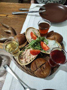 Maltsov (Kalinina Street No:30), restoran  Gus‑Hrustalny'den