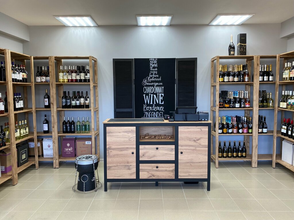 Alkollü içecekler Винная лавка, Saint‑Petersburg ve Leningradskaya oblastı, foto