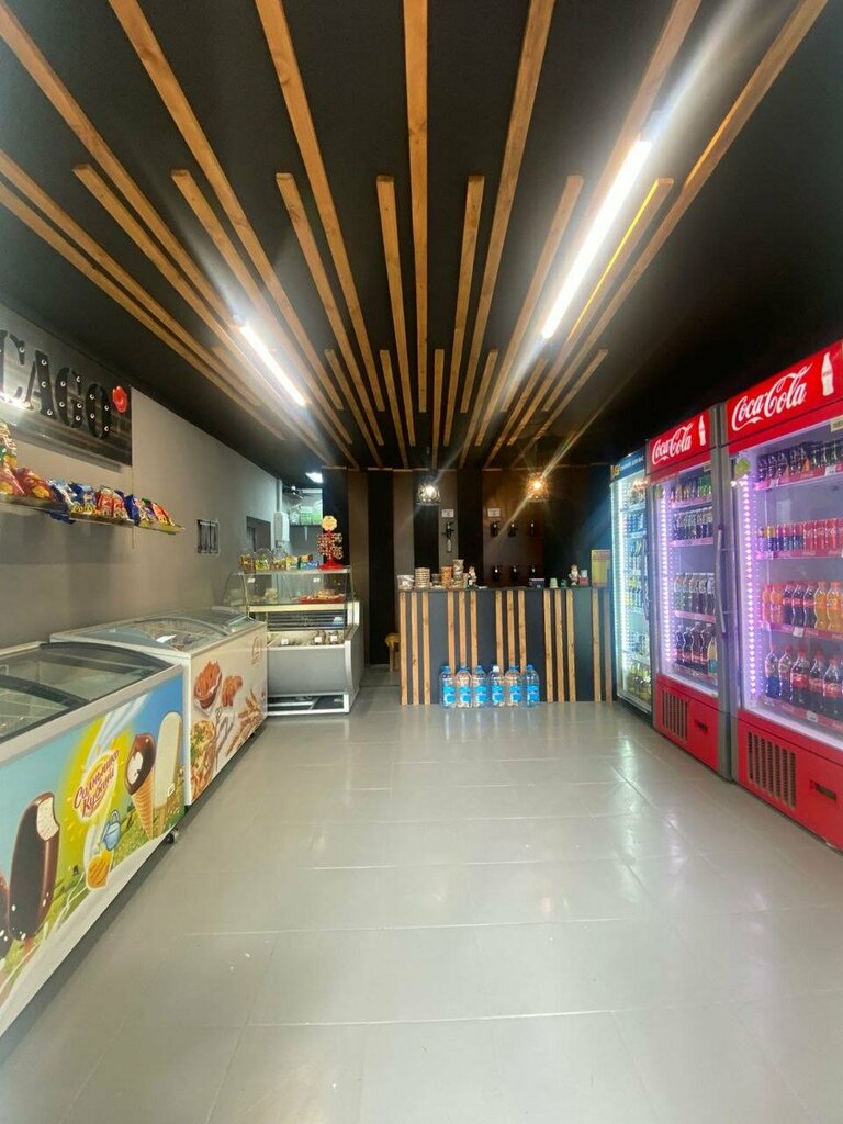 Bira dükkanı Chigago, Gelencik, foto