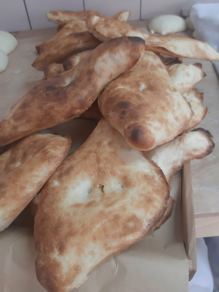 Ekmek fırını Хлеб из тандыра, Krasnodar, foto