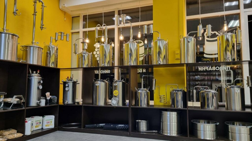 Ev yapımı içki ekipmanları Kolba, Nahodka, foto