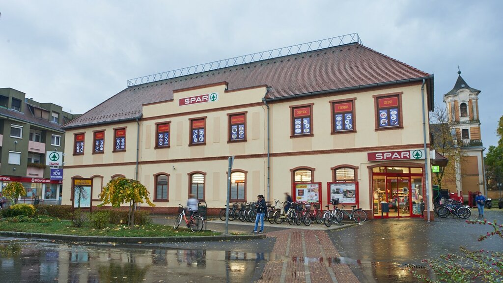 Süpermarket Spar partner, Dünya, foto