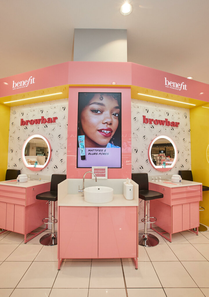 Güzellik salonu Benefit Cosmetics Myer Parramatta, Sidney, foto