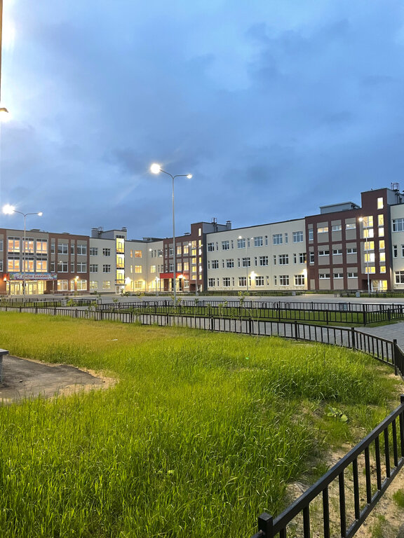 Ortaokul Школа № 604, корпус № 2, Puşkin, foto