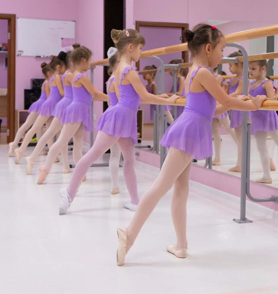 Dans okulları Pirouette, Tiumen, foto