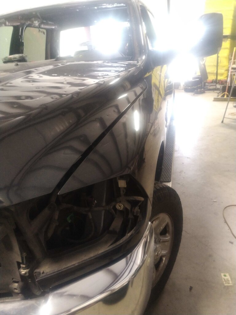 Oto kaporta Dealers Paintless Dent Repair LLC, Moore, foto