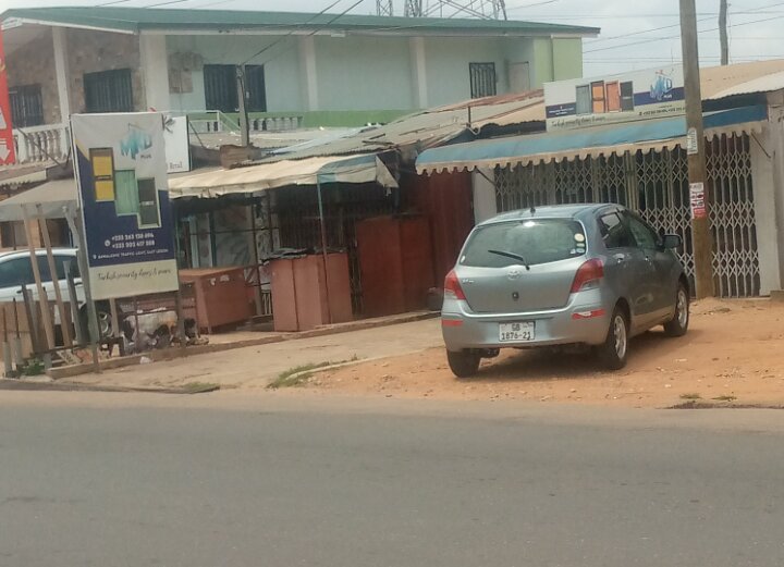 Kapılar Mkd Doors, Akra, foto