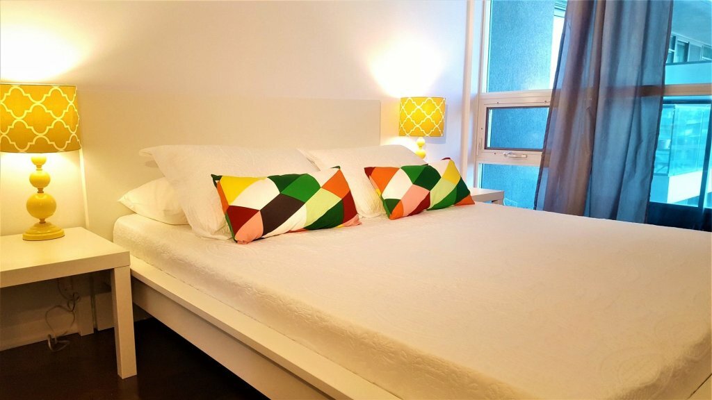 Otel Lavish Suites - Luxury Condo - Downtown, Toronto, foto