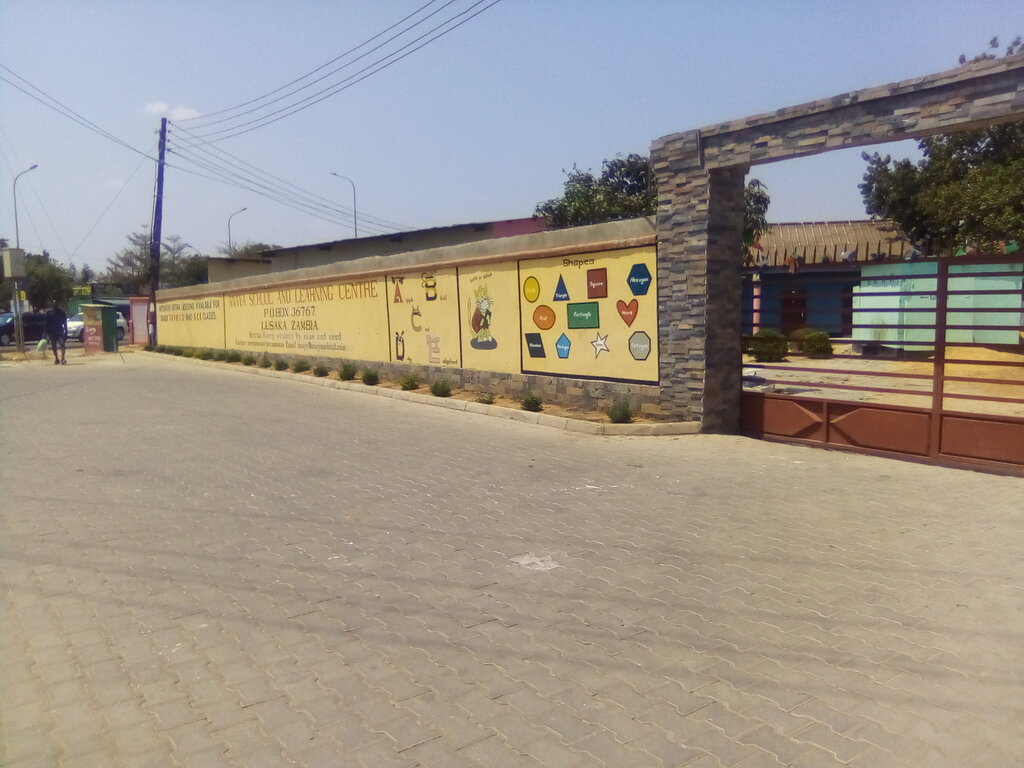 Ortaokul Anaya School and Learning Centre, Lusaka, foto