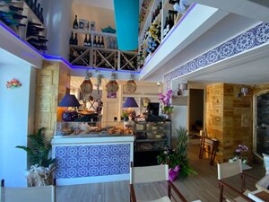 Yacht Cafè La Cambusa (Lazio, Latina, Gaeta, Lungomare Caboto), bar