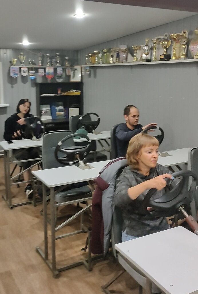 Meslek kursları Tsentr vysshego voditelskogo masterstva professora Tsygankova g. Yoshkar-Ola, Yoshkar‑Ola, foto