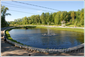 парк имени Гагарина (Sverdlovsk Region, Verkhnyaya Salda, park imeni Gagarina), kültür ve eğlence parkları  Verhniaya Salda'dan