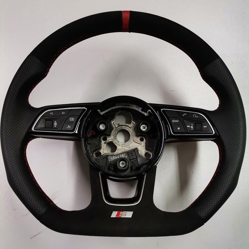 Oto döşeme Skvortsov A. A. Ip, Baranavichy, foto