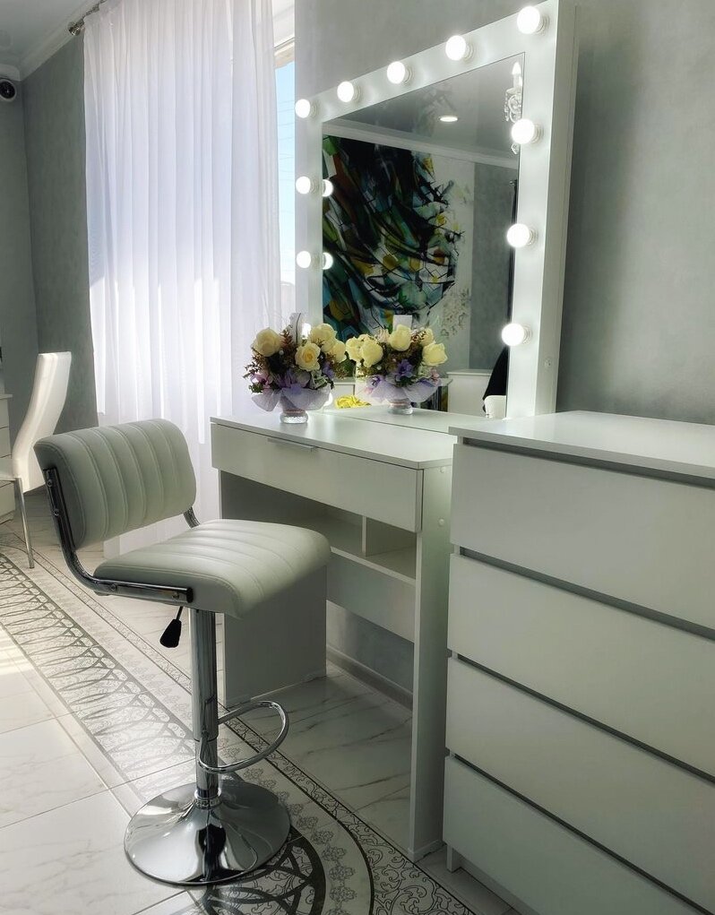 Güzellik salonu Студия А, Astrahanskaya oblastı, foto