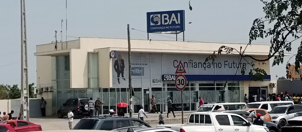 Banka Banco Angolano de Investimentos, Loanda, foto