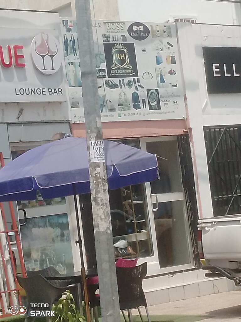 Giyim mağazası Boss Rêve Des Hommes, Brazzaville, foto