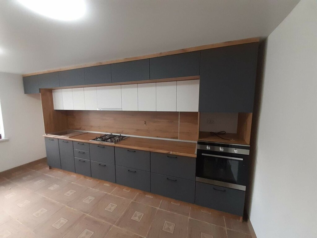 Tasarım mobilya Furnisher, Goriaçi Kliuç, foto