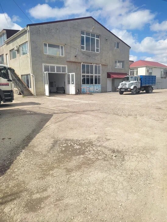 Otomobil servisi Car service, Yevpatorya, foto