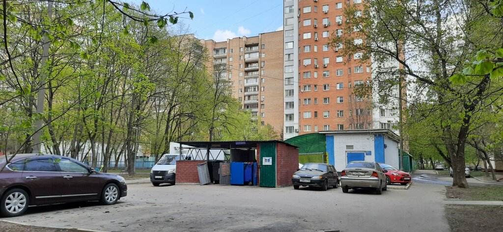 Geri dönüşüm maddeleri Точка сбора мусора, Moskova, foto