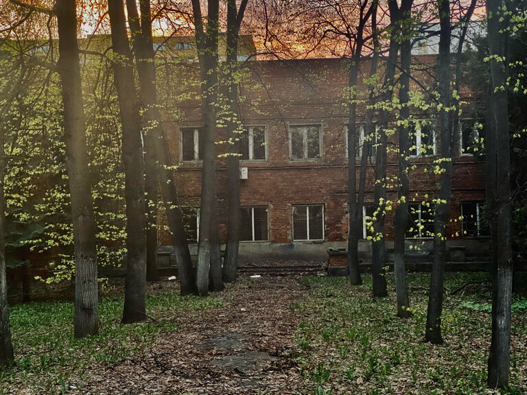 Bilim araştırma enstitüsü Научно-исследовательский учебный центр новых технологий и материалов Атом, Moskova, foto