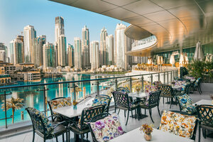 L'eto (Dubai Mall, Downtown Dubai, Dubai), kafe  Dubai'den