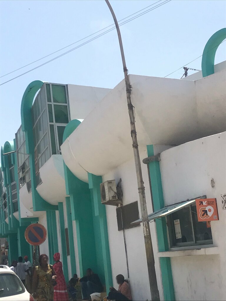 Tıp merkezleri ve klinikler Centre de Santé Nabil Choukaire, Dakar, foto