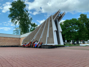 Стена памяти (Ryazan, Memorial Park), anıt, heykel  Riazan'dan
