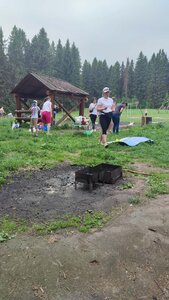 Комплексное место отдыха Поляна друзей (gorodskoy okrug Perm, Motovilikhinskiy District), piknik alanı  Perm'den
