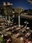 Al Fayrooz Lounge (Jumeirah Al Qasr, Madinat Jumeirah, Al Sufouh First, Jumeirah, Dubai), restoran  Dubai'den